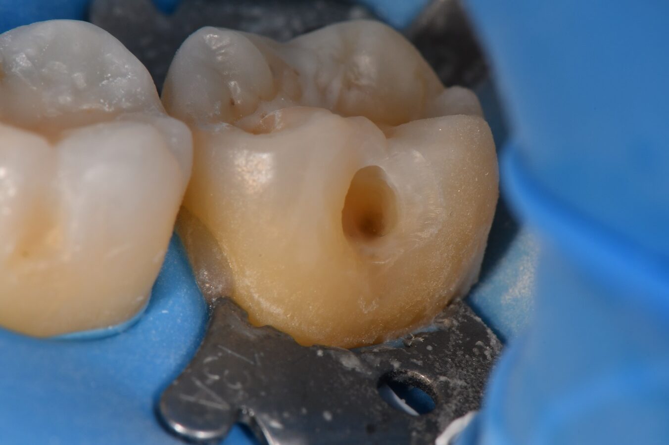 Avia Pervia the art of making something complicated look simple